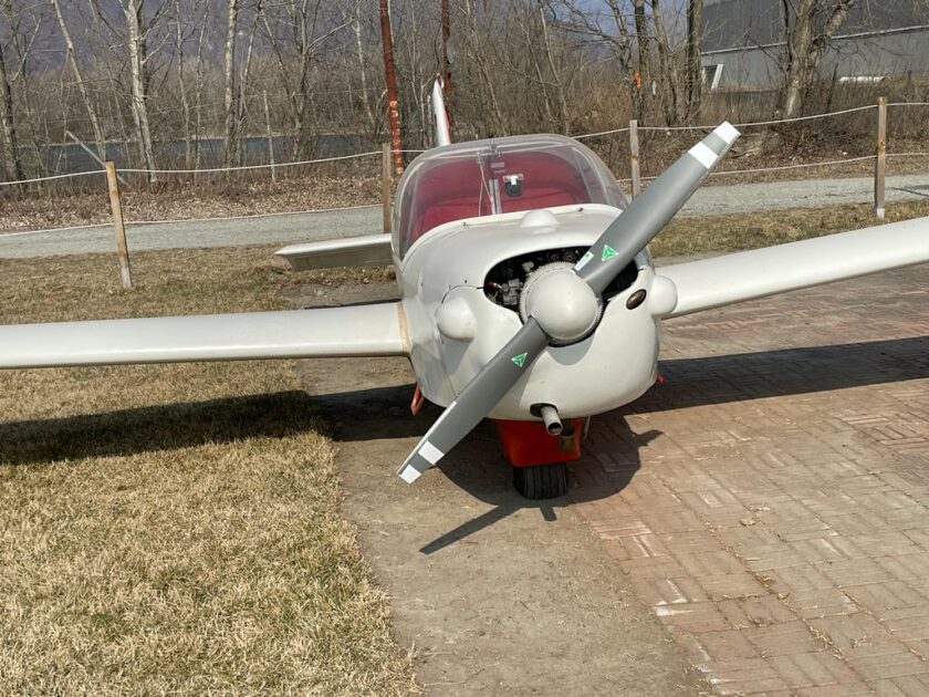 Motoaliante MOTORFALKE SF25 - 80hp - Torino - Italia - Motoaliante ...
